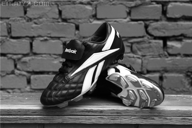 【老鞋新赏】Reebok Integrity Campana 足球鞋 - 足球鞋美图_实拍图片 - 足球鞋足球装备门户_ENJOYZ足球装备网