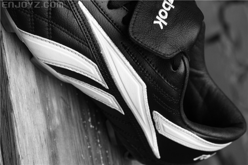 【老鞋新赏】Reebok Integrity Campana 足球鞋 - 足球鞋美图_实拍图片 - 足球鞋足球装备门户_ENJOYZ足球装备网