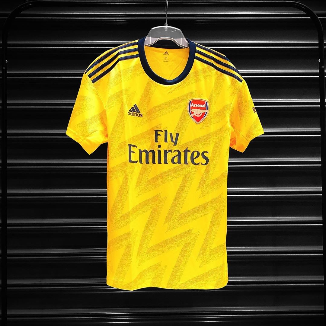 英超重启！球衣再走一波？ - 足球鞋价格_导购 - 足球鞋足球装备门户_ENJOYZ足球装备网