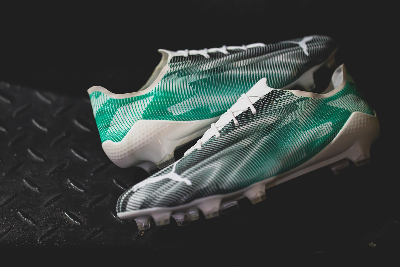 PUMA ULTRA SL 21 限量足球鞋 - 足球鞋美图_实拍图片 - 足球鞋足球装备门户_ENJOYZ足球装备网