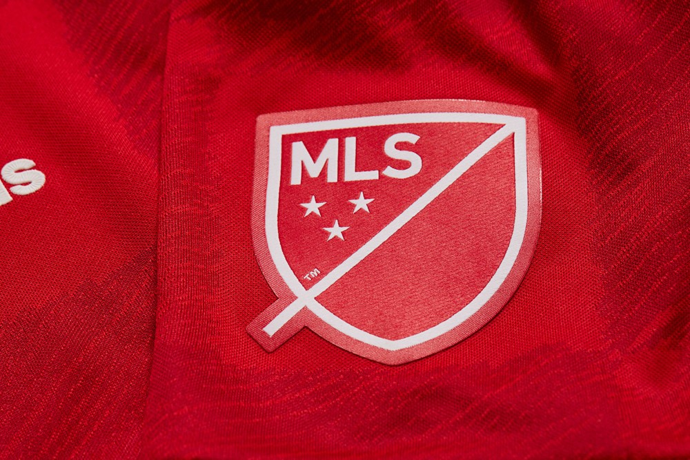 纽约红牛发布2022赛季客场球衣 - 球衣 - 足球鞋足球装备门户_ENJOYZ足球装备网