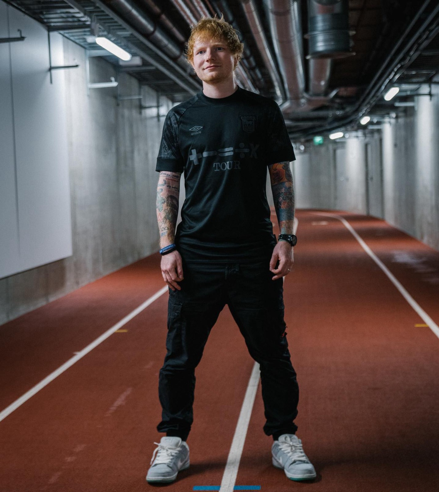 伊普斯维奇城发布2022/23赛季第二客场球衣 - 球衣 - 足球鞋足球装备门户_ENJOYZ足球装备网