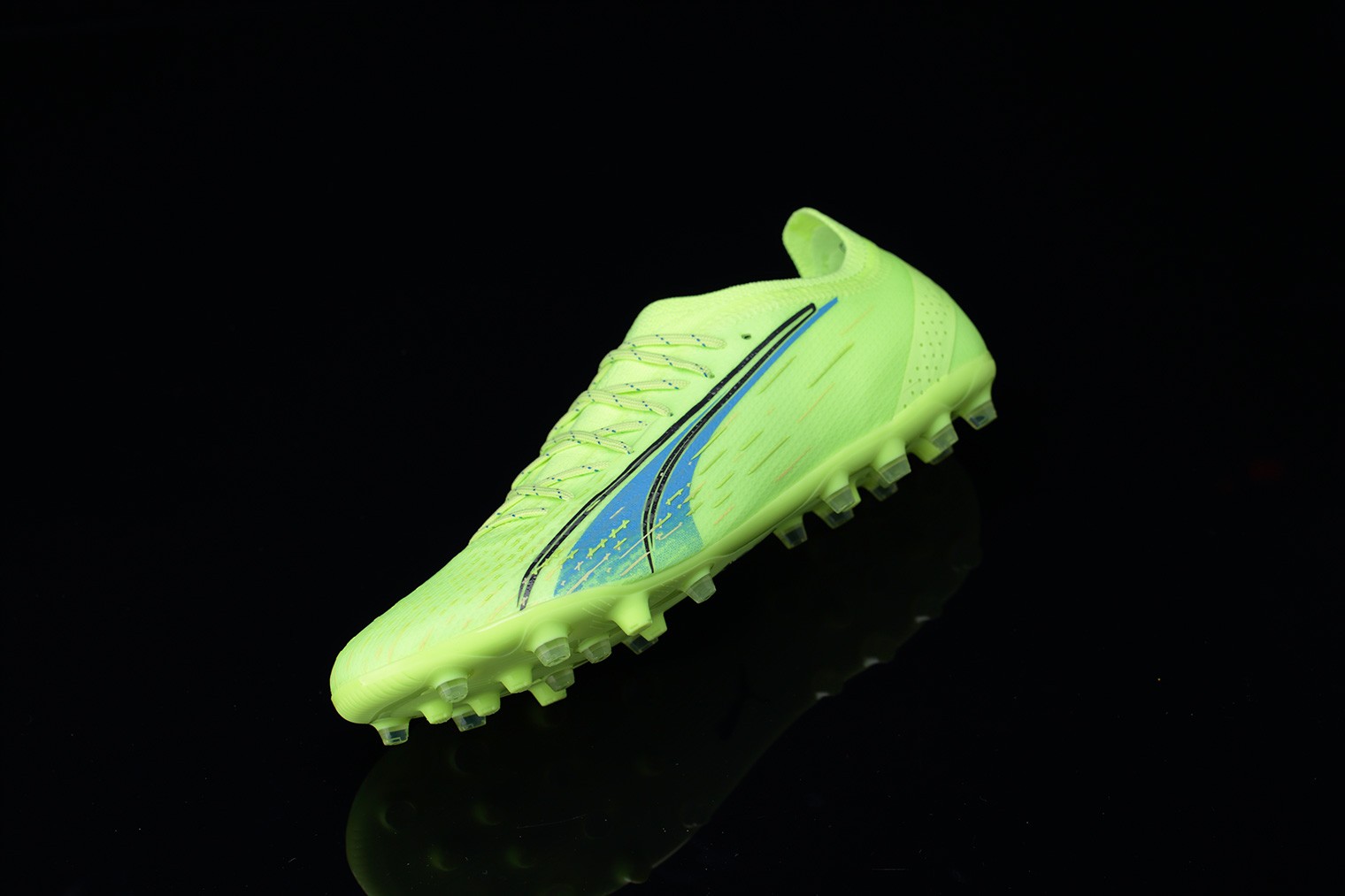 PUMA ULTRA ULTIMATE MG “Fastest Pack”足球鞋 - 足球鞋美图_实拍图片 - 足球鞋足球装备门户 ...