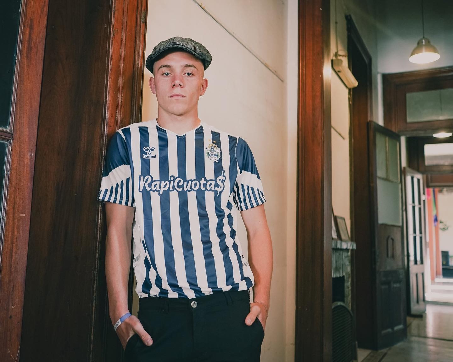 拉普拉塔体操2022/23赛季第二客场球衣发布 - 球衣 - 足球鞋足球装备门户_ENJOYZ足球装备网