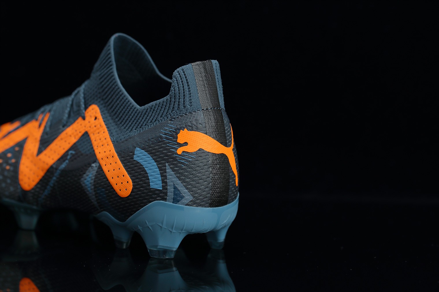 PUMA FUTURE ULTIMATE DNA FG/AG 足球鞋 - 足球鞋美图_实拍图片 - 足球鞋足球装备门户_ENJOYZ足球装备网