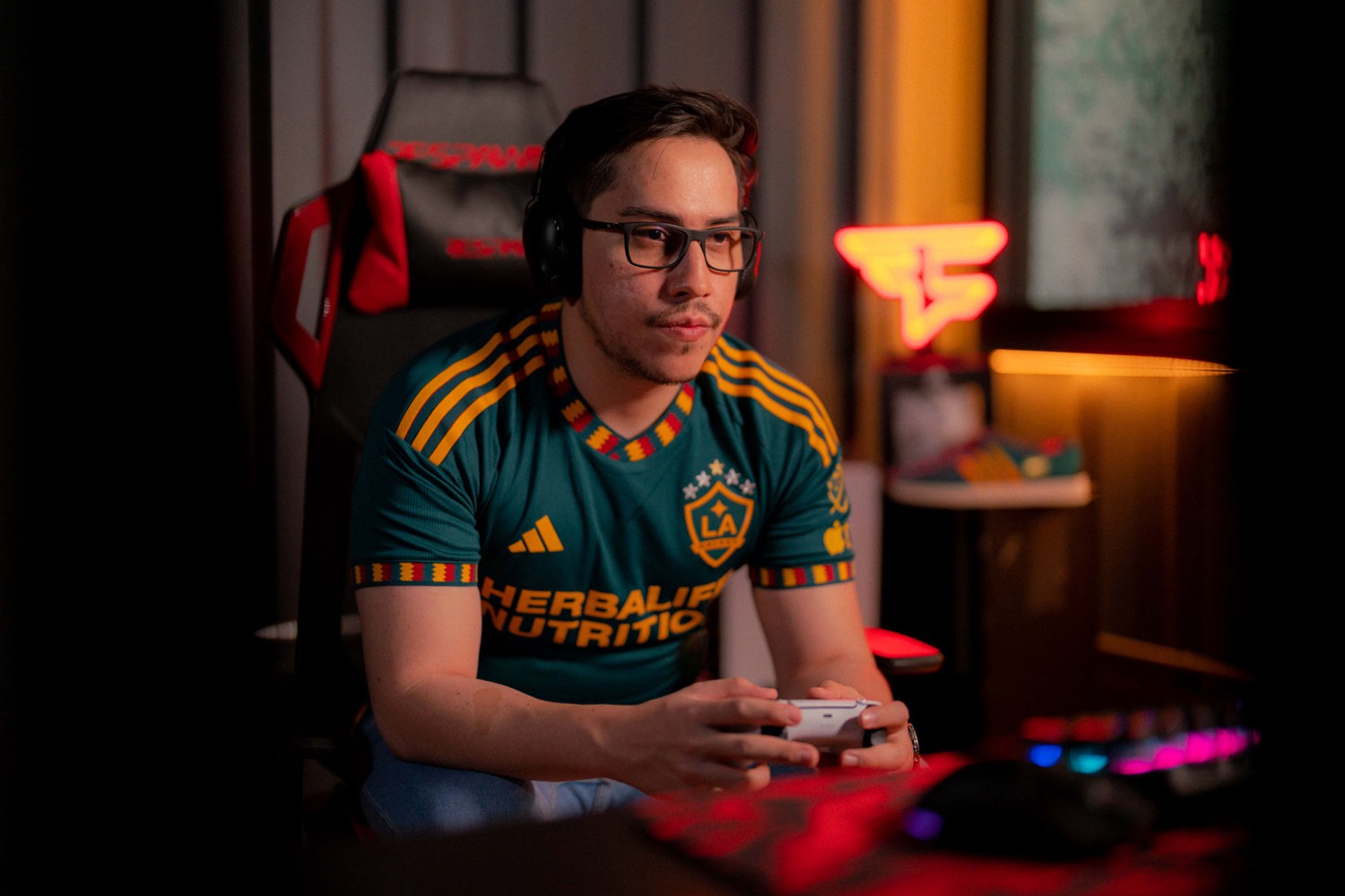 阿迪达斯发布洛杉矶银河2023/24赛季客场球衣 - 球衣 - 足球鞋足球装备门户_ENJOYZ足球装备网