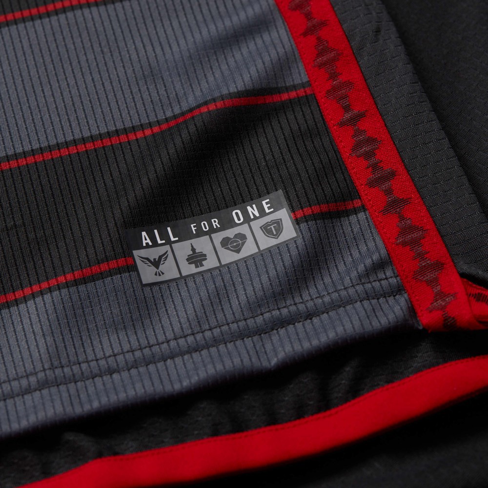 多伦多FC发布2023/24赛季主客场球衣 - 球衣 - 足球鞋足球装备门户_ENJOYZ足球装备网