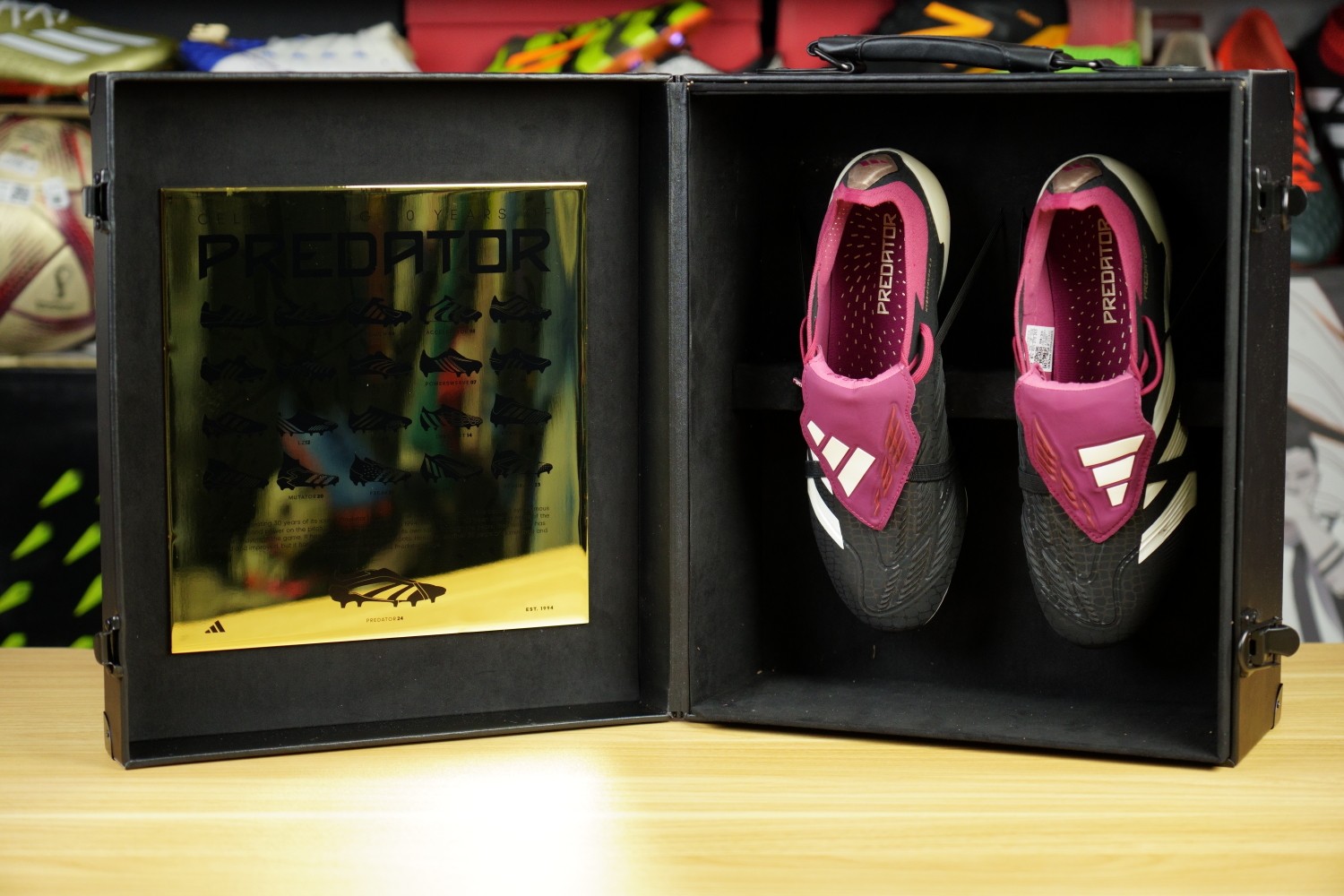 adidas Predator 30周年限量版足球鞋 - 足球鞋美图_实拍图片 - 足球鞋足球装备门户_ENJOYZ足球装备网