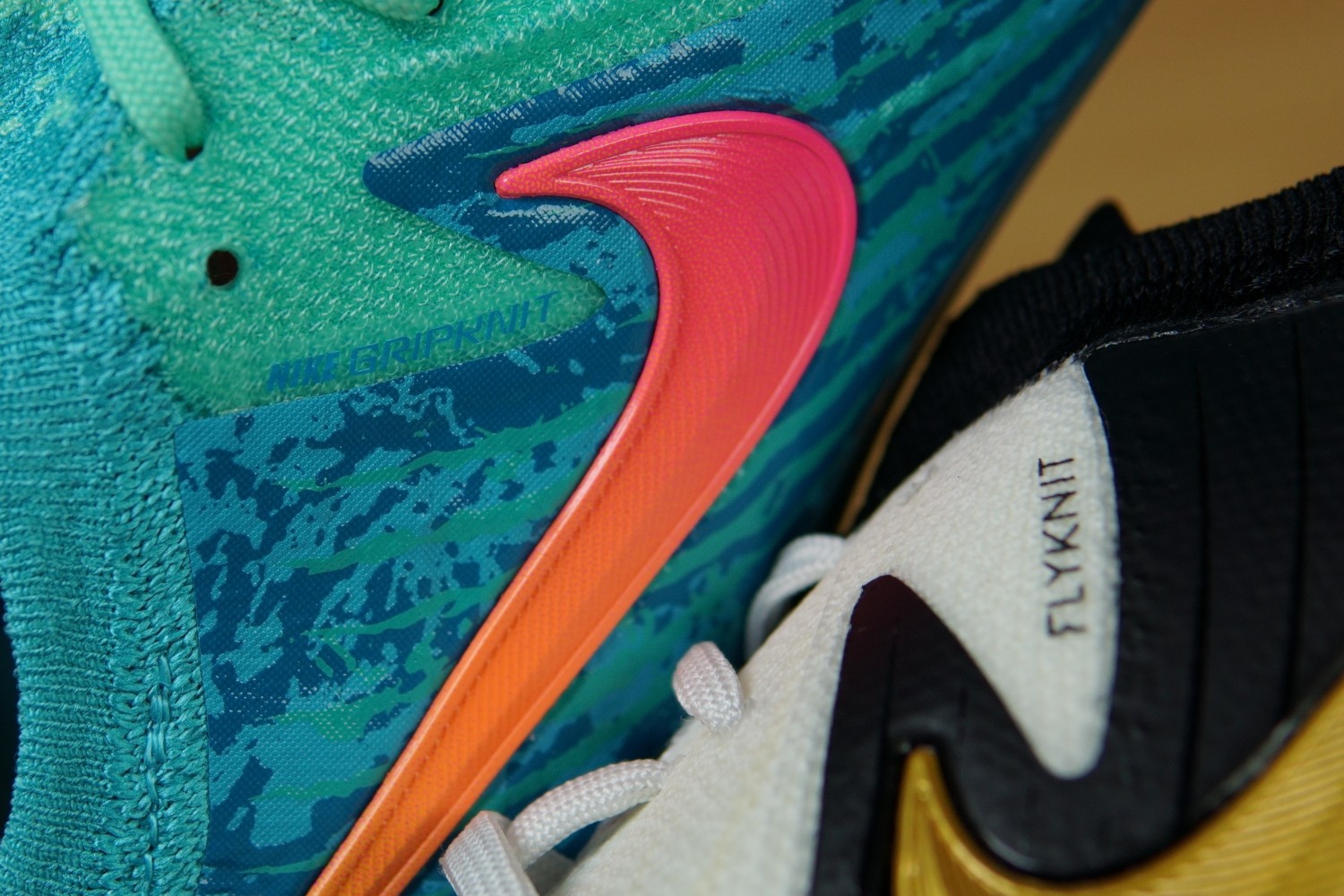 Nike Phantom GX2 Pro TF足球鞋 - 足球鞋美图_实拍图片 - 足球鞋足球装备门户_ENJOYZ足球装备网