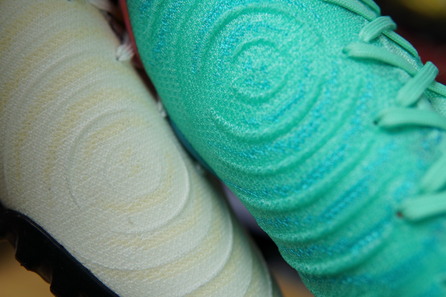 Nike Phantom GX2 Pro TF足球鞋 - 足球鞋美图_实拍图片 - 足球鞋足球装备门户_ENJOYZ足球装备网