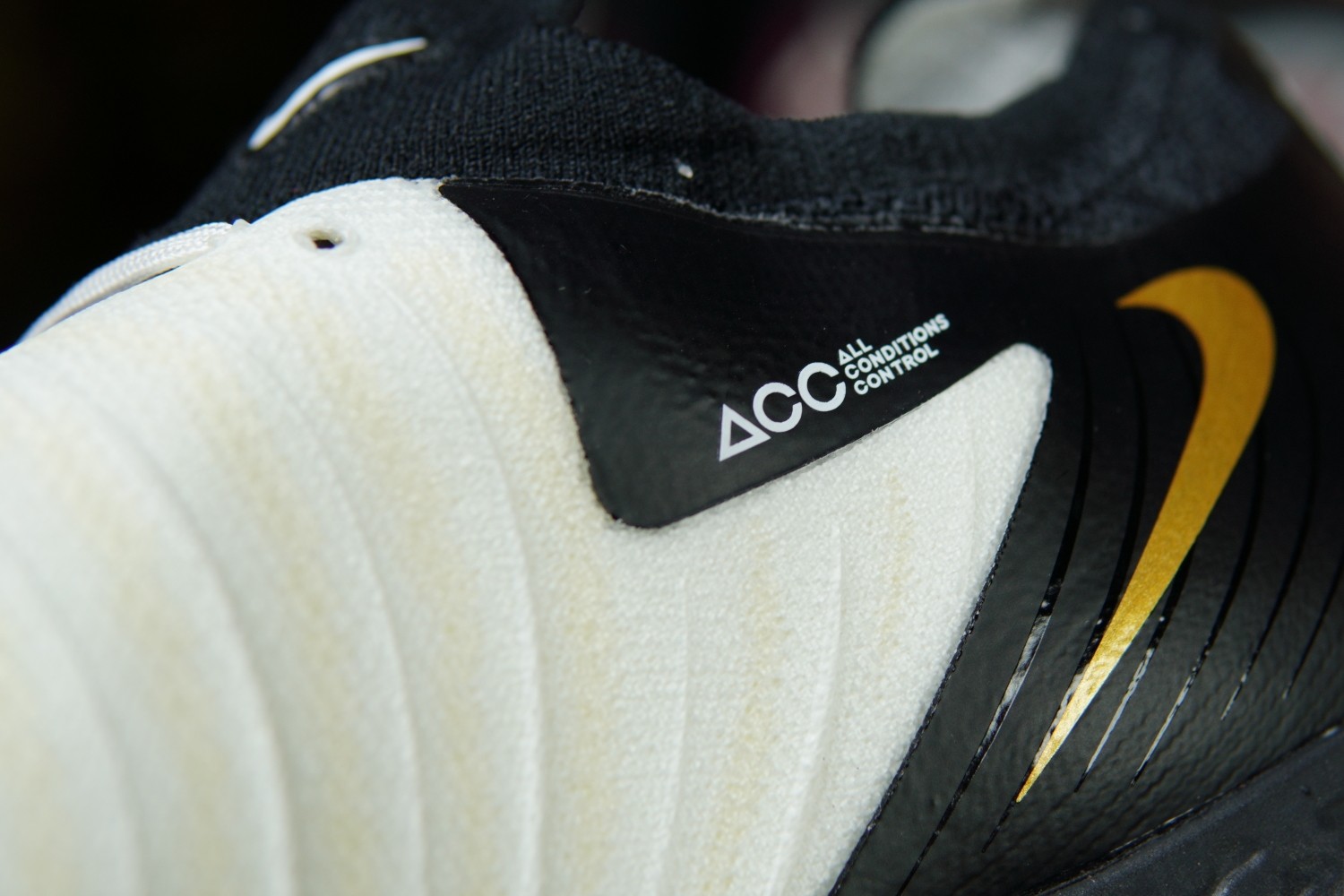 Nike Phantom GX2 Pro TF足球鞋 - 足球鞋美图_实拍图片 - 足球鞋足球装备门户_ENJOYZ足球装备网