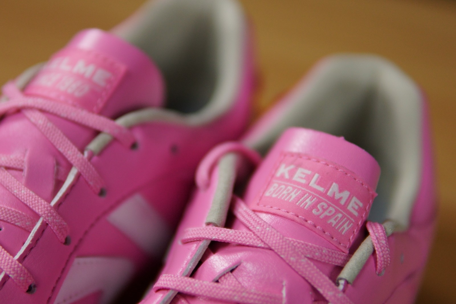 TLSS x Kelme 睿2.0 MG足球鞋 - 足球鞋美图_实拍图片 - 足球鞋足球装备门户_ENJOYZ足球装备网