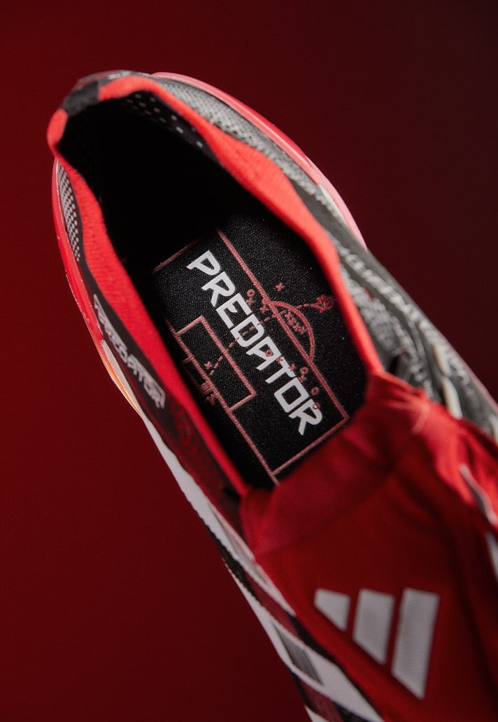 adidas发布Predator Moments足球鞋 - 球鞋 - 足球鞋足球装备门户_ENJOYZ足球装备网
