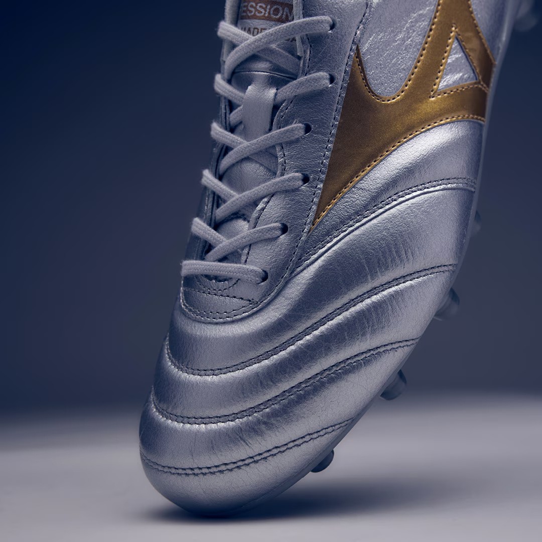 近观！Mizuno Morelia DNA ‘Platinum Silver’足球鞋 - 球鞋 - 足球鞋足球装备门户_ENJOYZ足球装备网