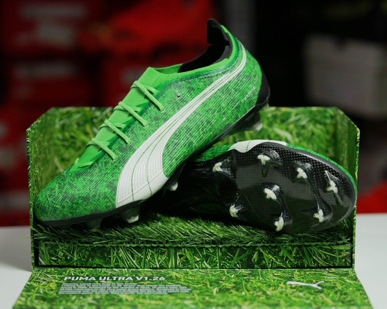 PUMA Ultra 6 Carbon v1.26足球鞋 - 足球鞋美图_实拍图片 - 足球鞋足球装备门户_ENJOYZ足球装备网